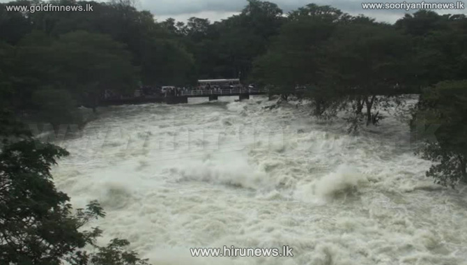 Yan Oya Overflows, Several Areas In Anuradhapura Flooded - Hiru News ...