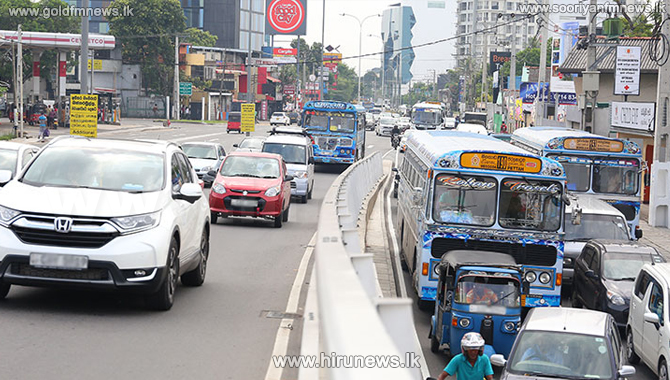 Traffic congestion on roads entering Colombo - Hiru News - Srilanka's ...