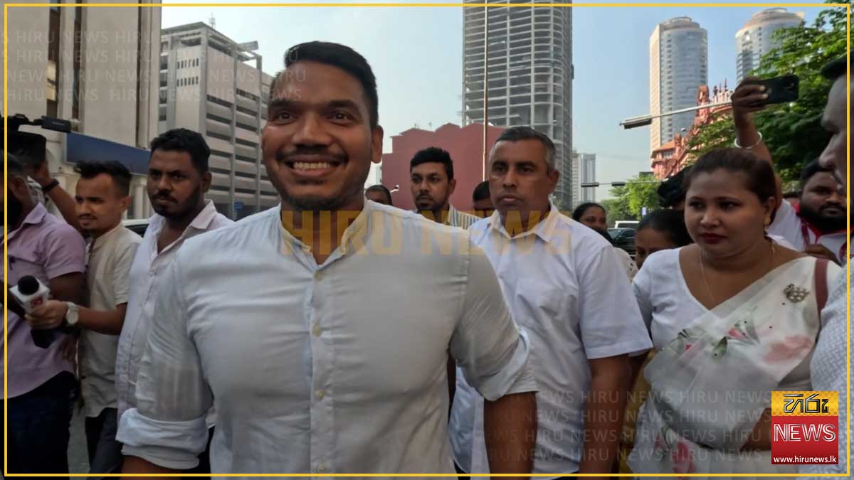 Namal Rajapaksa arrives at CID (Video) - Gold FM News - Srilanka's ...