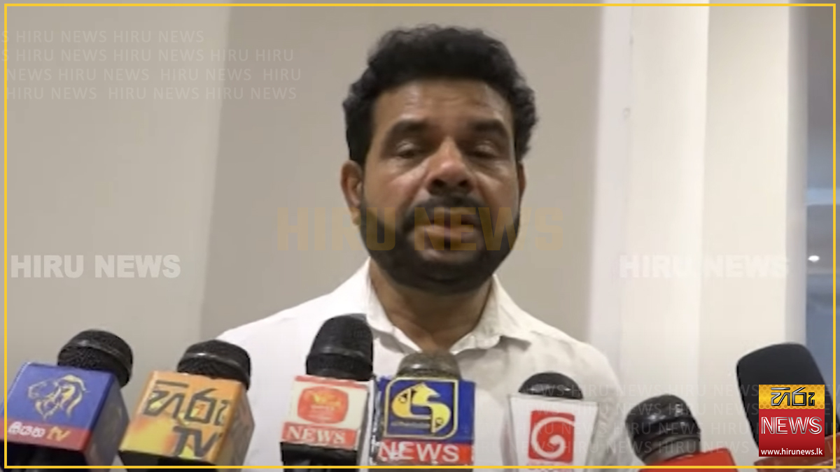 පද්මෙලා කුදලාගෙන එයි කියලා හිතුවාද? කවුරුත් නොහිතපු දේවල් වෙනවානේ ...