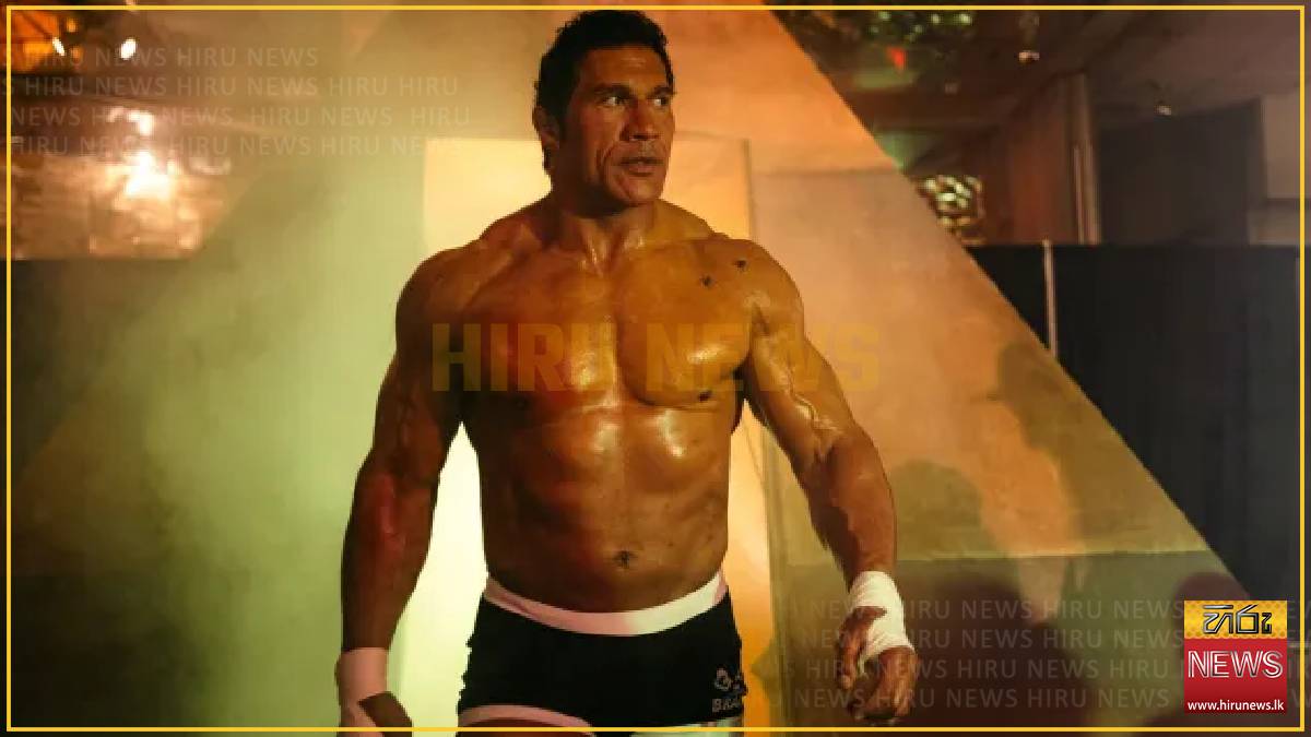 DWAYNE JOHNSON MOVIE ‘THE SMASHING MACHINE’ LOOKS TO BUST WAY INTO A24 ...