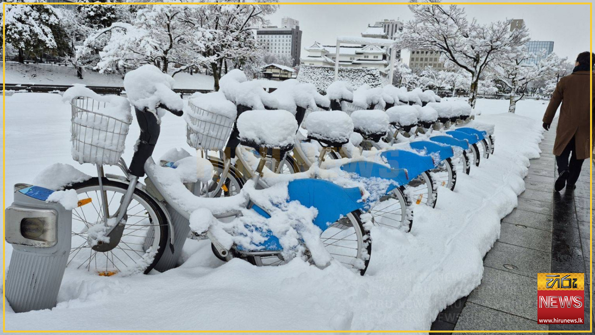 Heavy snow in Japan continues - Hiru News - Srilanka's Number One News ...