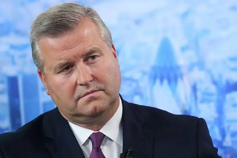 BP chairman ousted over alleged bullying and overbearing behaviour ...