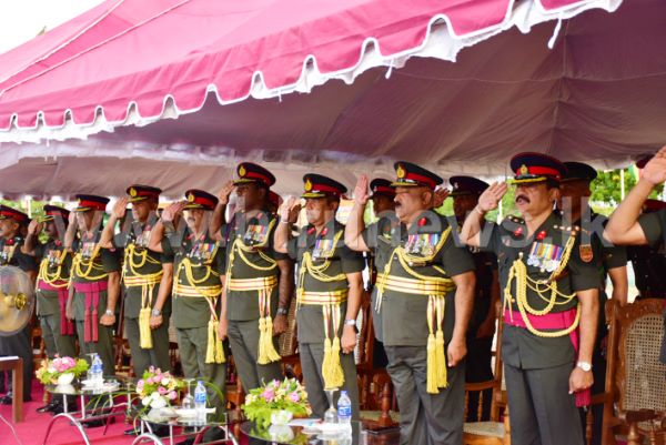 Hasalaka Gamini remembered on 29th death anniversary (pictures) - Hiru ...