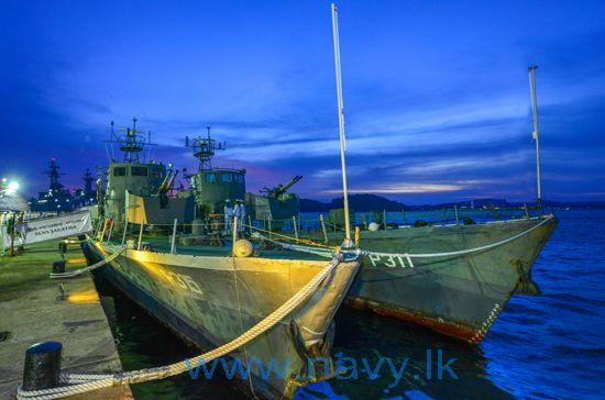 SLNS 'Weeraya' & 'Jagatha' bid farewell to the Sri Lanka Navy (Photos ...