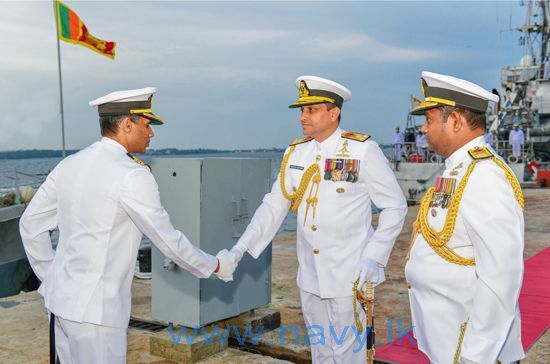 SLNS 'Weeraya' & 'Jagatha' bid farewell to the Sri Lanka Navy (Photos ...